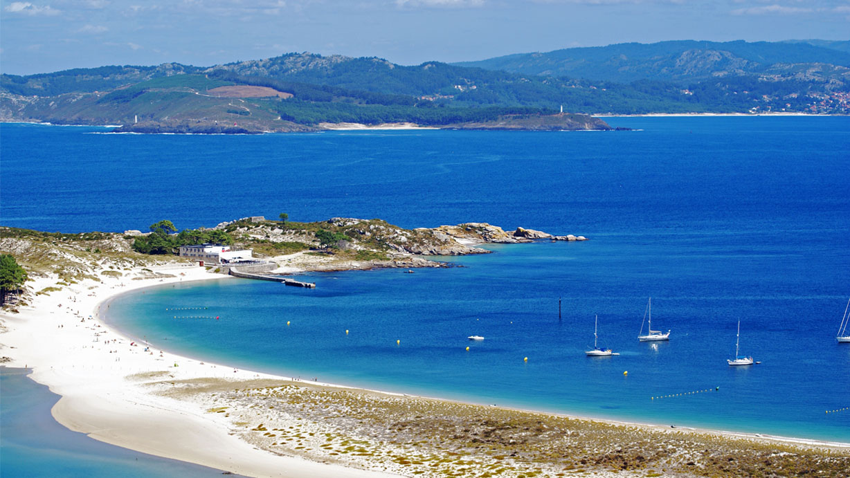 Distancia de Vigo a Islas Cíes: planifica tu viaje - Naviera de las ...
